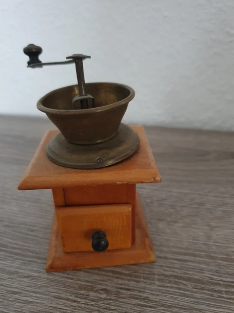 ANTIKE KINDER PUPPENSTUBEN Kaffeemühle Holz EUR 44,00 - PicClick DE