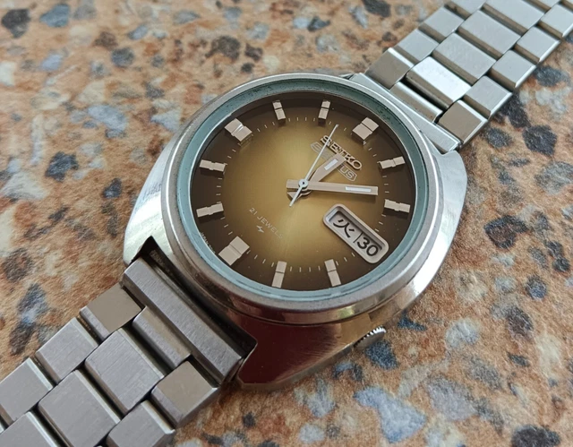 VINTAGE SEIKO ACTUS 21 Gioielli Automatico 7019 7350 Ottobre 1975 EUR 144,96 - PicClick IT