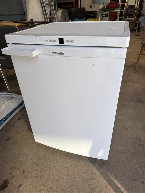 MIELE F 12020 S-2 3.64cu.ft. Freestanding Upright Freezer - White £1.16 ...