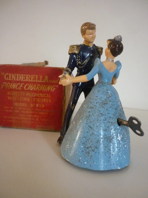 VINTAGE WALT DISNEY CINDERELLA and PRINCE CHARMING Dancing Wind Up Toy ...