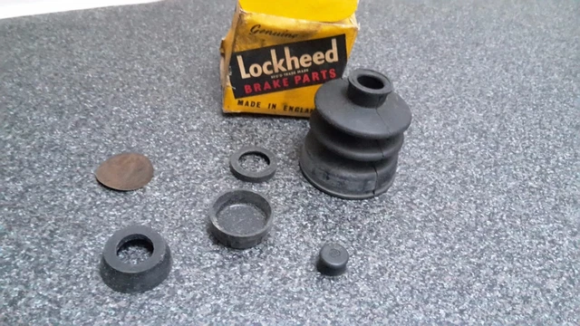 ***GENUINE*** LOCKHEED BRAKE Master Cylinder Repair Kit KL 71410 £7.50 ...