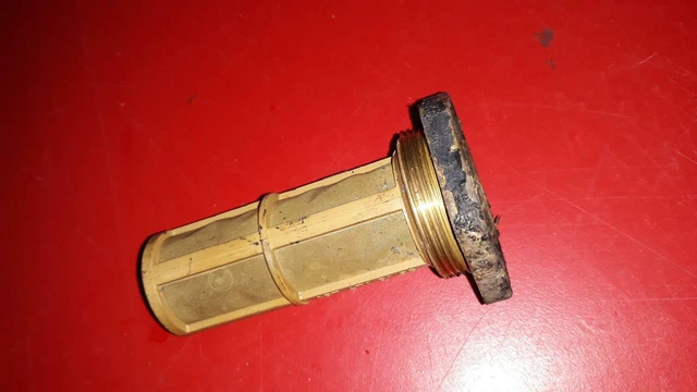 SIEB ANSCHLUSS KRAFTSTOFFBEHÄLTER Tank Mercedes W126 alle Modelle ...