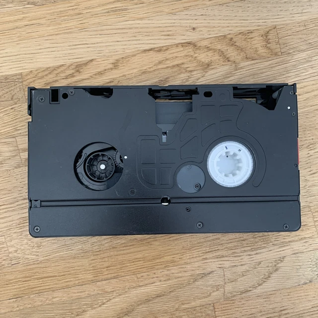ADAPTATEUR K7 CASSETTE VHS-C en VHS JVC C-P7U , caméscope magnétoscope ...