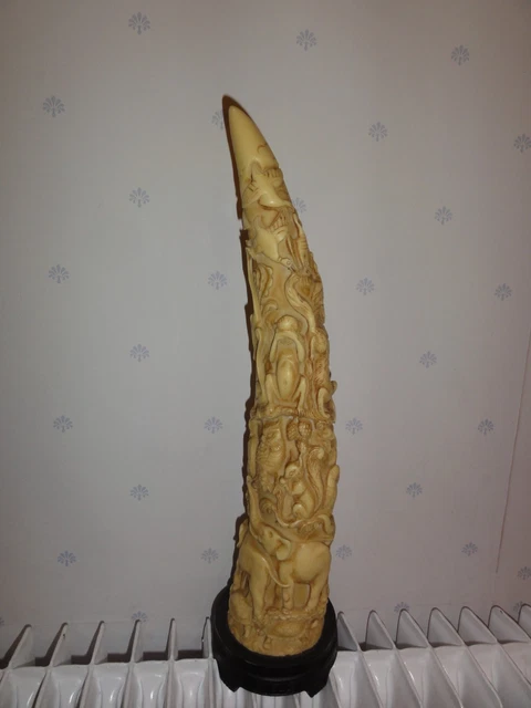 CHINE CORNE EN résine Sculptée Longueur 40 cm EUR 26,00 - PicClick FR