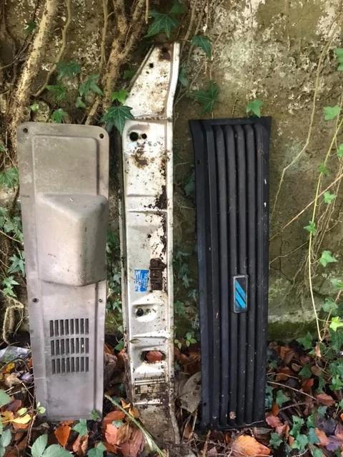 AUSTIN MINI METRO Mk 1 Front Grille and Badge, Good Usable Part, Post ...