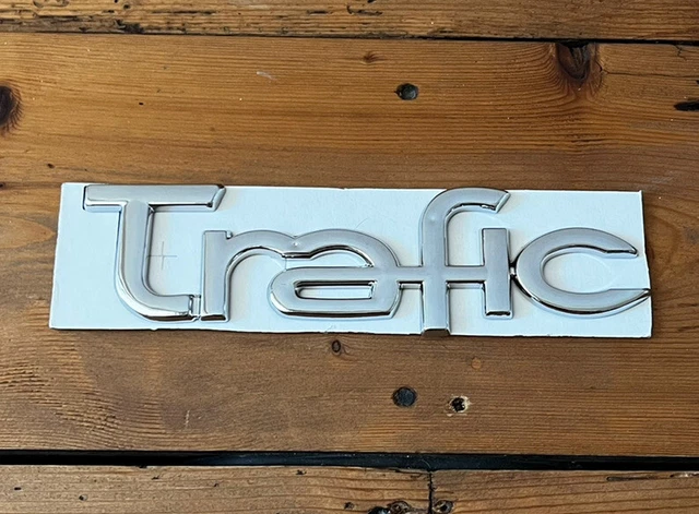 RENAULT TRAFIC 2 Porte Arrière Badge Chrome Logo Emblème Autocollant ...