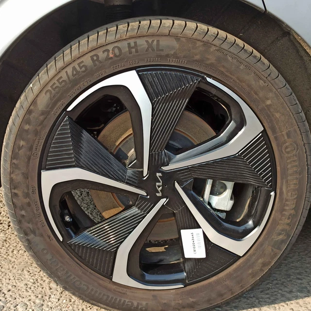 2024 KIA EV6 GT-Line Single 20" Alloy Wheel With Continental Tyre 255 ...