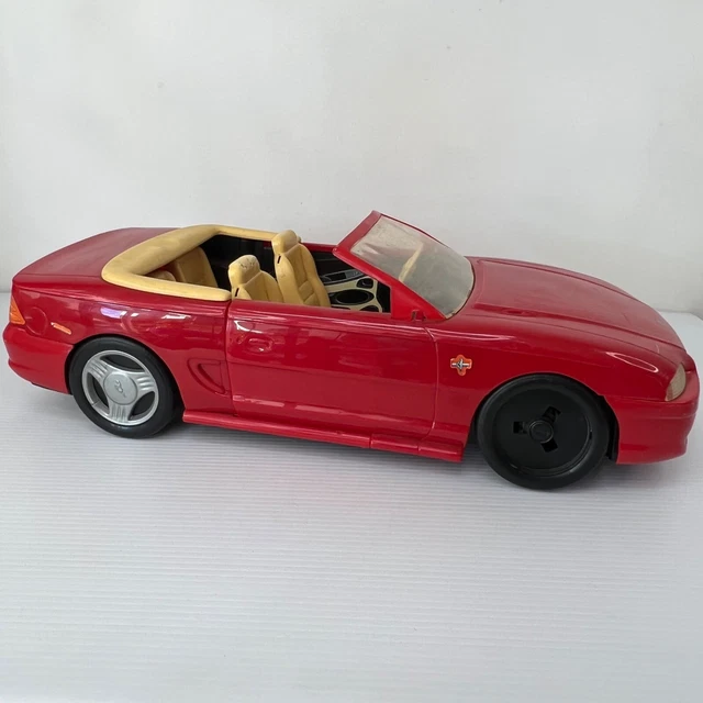 VINTAGE 1994 BARBIE Ford Mustang Red Sports Car Expands Collapsible ...