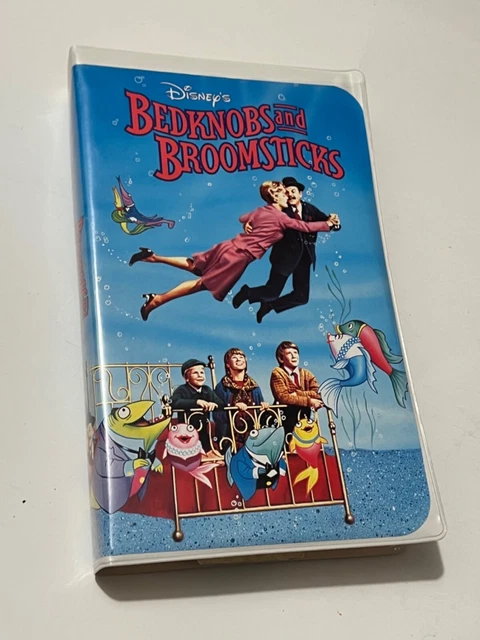 DISNEY BEDKNOBS AND Broomsticks VHS Video EUR 3,32 - PicClick FR