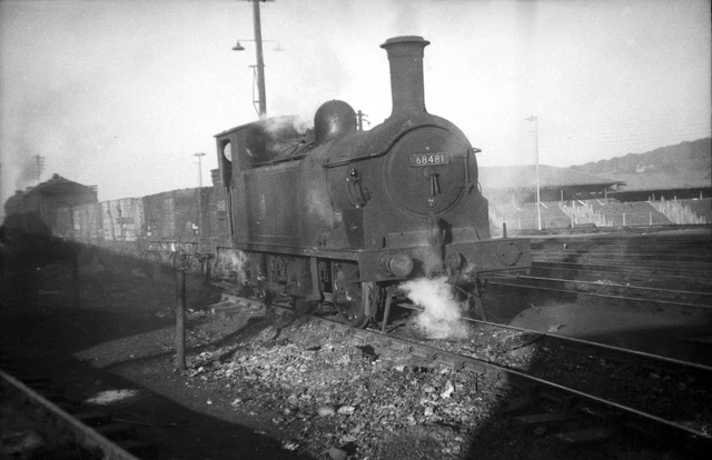ORIGINAL RAILWAY TRAIN NEGATIVE. J83 class steam loco 68481 Haymarket ...