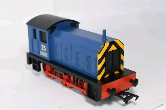 BACHMANN JUNIOR FREELANCE 0-6-0 Diesel Loco 'Harry' - Unboxed, Good ...
