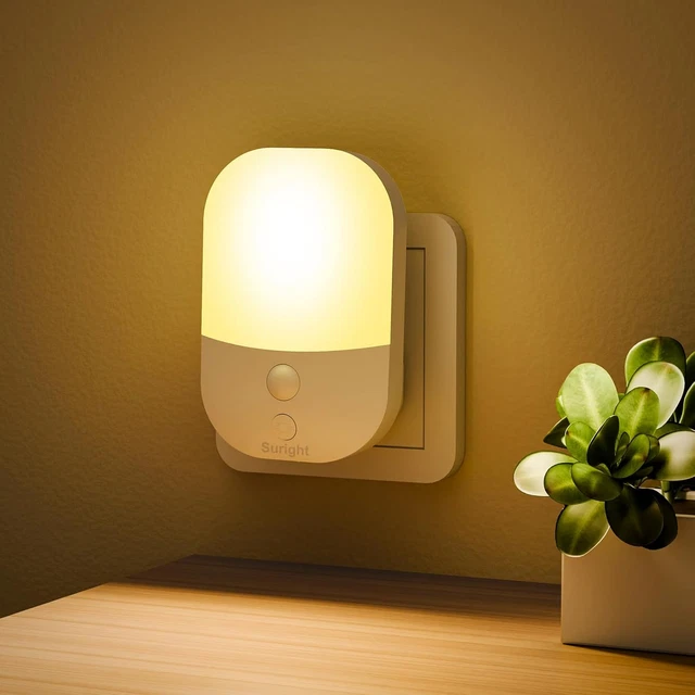 NIGHT LIGHT PLUG in Wall with Dusk to Dawn Photocell Sensor, 5 ...