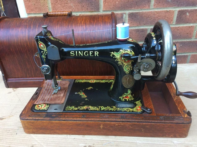ANTIQUE SINGER SEWING Machine Model 128K With "La Vencedora" Decals. £ ...