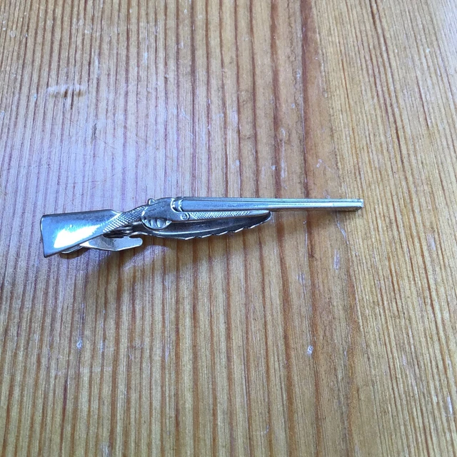 VINTAGE CLIP MENS Gold Tone Rifle Shotgun Tie Bar £4.90 - PicClick UK