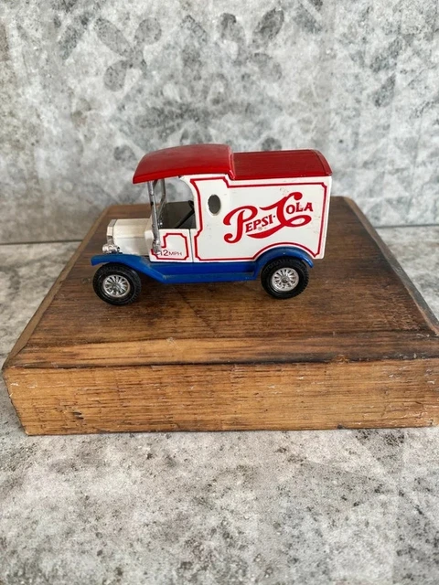 VINTAGE 1980S LLEDO Models Days Gone Pepsi-Cola Delivery Van Diecast £9 ...