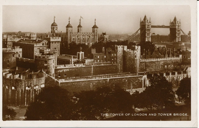 PC03930 TOWER OF London. Tower Bridge. RP EUR 9,35 - PicClick FR