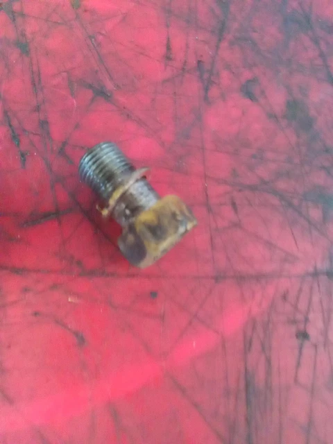 CAT CATERPILLAR 2.2C Fuel Line Bolts 4 Cylinder Diesel Engine $19.99 ...