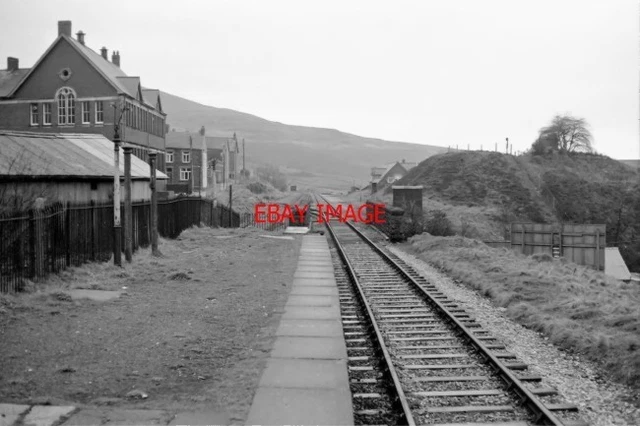 PHOTO CAERAU Railway Station Looking South £3.00 - PicClick UK