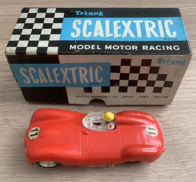 SCALEXTRIC TRI-ANG MODEL Motor Racing Car C60 D Type Jaguar In Red ...