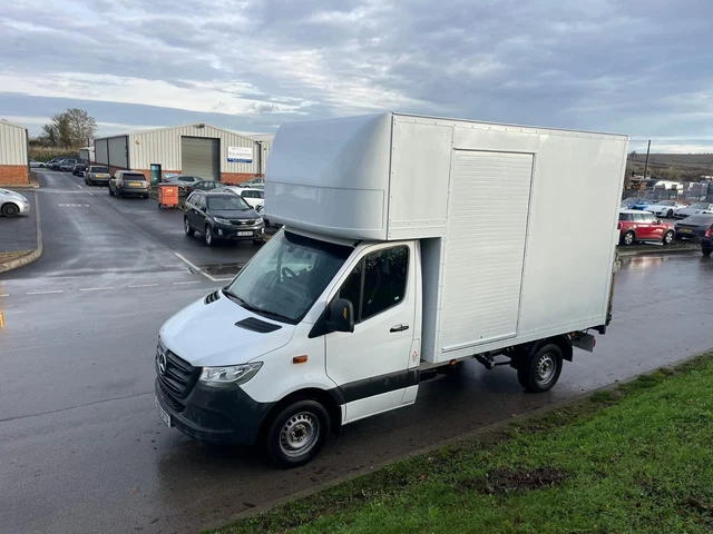 MERCEDES-BENZ SPRINTER 314CDI MWB LUTON WITH TAIL LIFT, 69REG, ONE ...