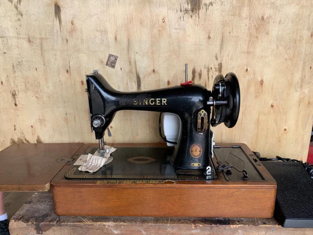 VINTAGE SINGER 1954 99K electric sewing machine/case, for parts ...