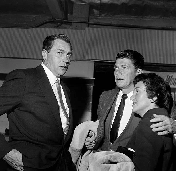 ACTOR RONALD REAGAN And His Wife Actress Nancy Reagan 1 1958 Old Photo ...