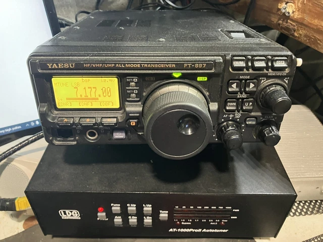 YAESU FT-897 HF VHF UHV All-Mode Ham Radio Transceiver Working FCC ID ...