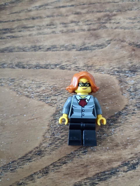LEGO CITY MINIFIGURE cty0753 police City Bandit Female, Black Eye Mask ...