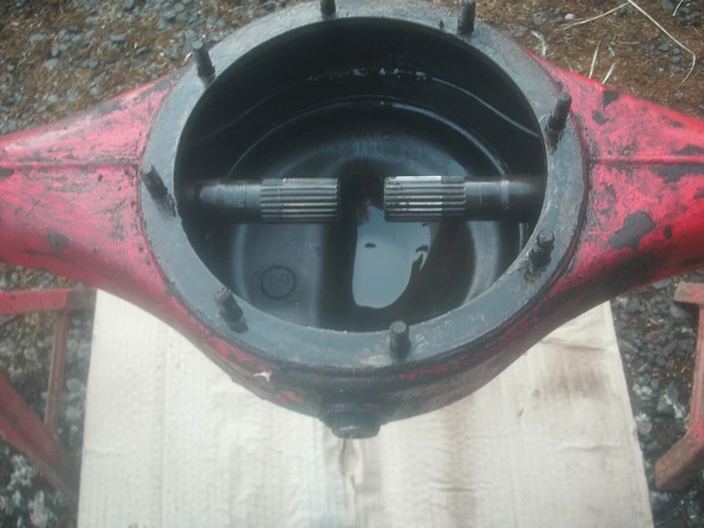 FORD CLASSIC & Capri 315 Complete Rear Axle Ass C/W H/Shafts/Brakes ...