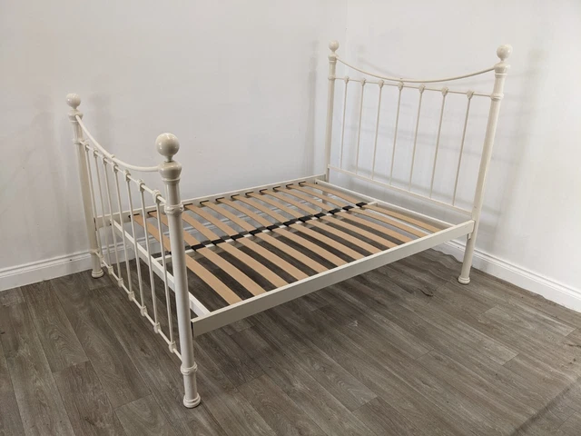 DOUBLE BED FRAME White Metal Bannister Bed Headboard Footboard FREE ...