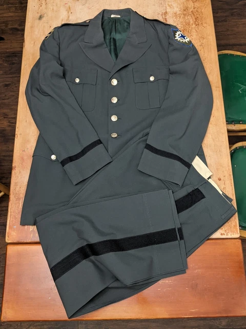US ARMY DRESS Uniform Green With Patches Tropical Uniform With 2 Pants ...