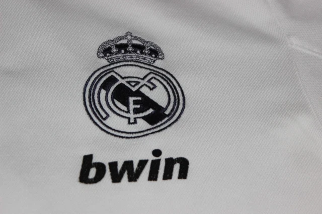 POLO OFICIAL DEL Real Madrid Marca Adidas T/L Publicidad Bwin Bajo El ...
