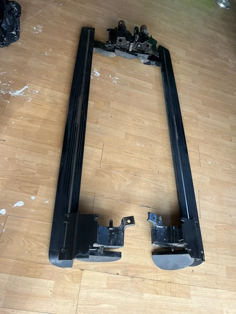 GENUINE RANGE ROVER Vogue L405 Deployable Side Steps Running Boards ...