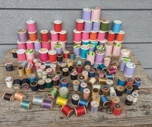 VINTAGE WOOD FOAM Spool Mixed Thread Coats Clarks J P Lily Falcon Star ...