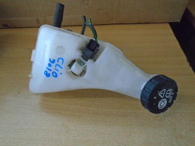RENAULT CLIO MK4 2019 0.9 Petrol Master Cylinder Fluid Reservoir ...