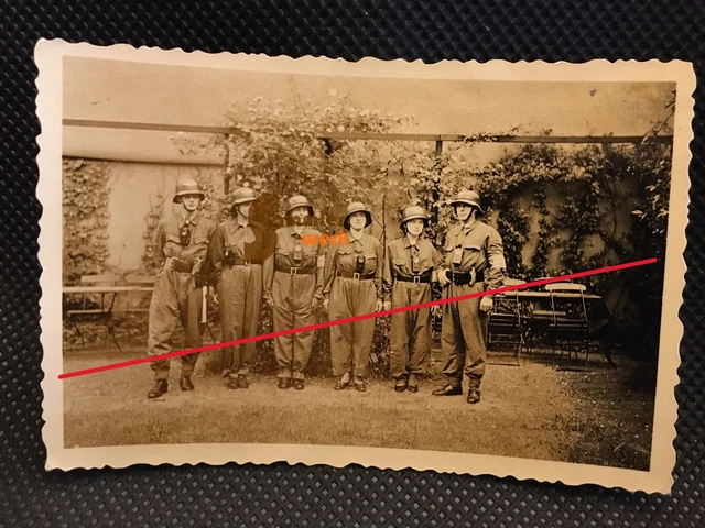 GRUPPENFOTO FRAUEN/ MÄNNER Luftschutz – Zivilschutz – Hamburg – RLB ...