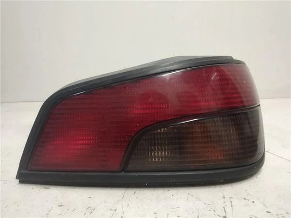 FEU ARRIÈRE DROIT Peugeot 306 (7A/C/S) Hatchback 1.9 DT (XUD9TE-L(D8A ...