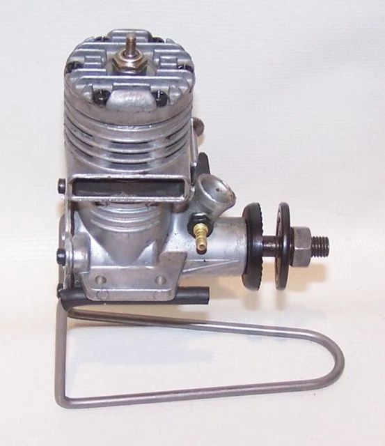 NEW IN BOX 1958 Fox .35 Stunt Nitro Control Line Model Airplane Engine ...