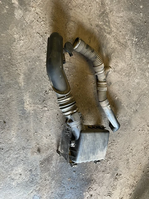 LAND ROVER DEFENDER 90/110/130 Td5 Air Flow Pipe Air Duct Air Filter ...