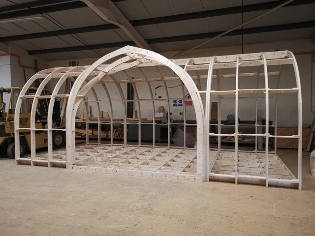 GLAMPING POD (CENTER DOOR Extra Large Pod Frame Kit 10m Long x 4m Wide ...