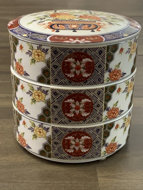 VINTAGE JAPANESE TOYO Imari Porcelain Bento Box 3 Tier Stacking Bowls W ...