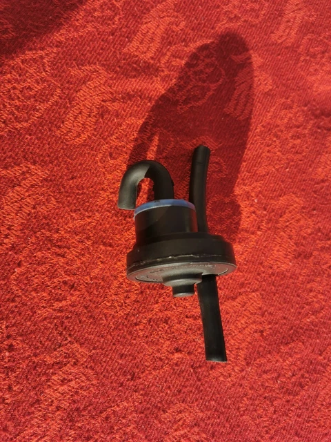 ORIGINAL MERCEDES BENZ W126 V8 vacuum control valve for petrol evap ...