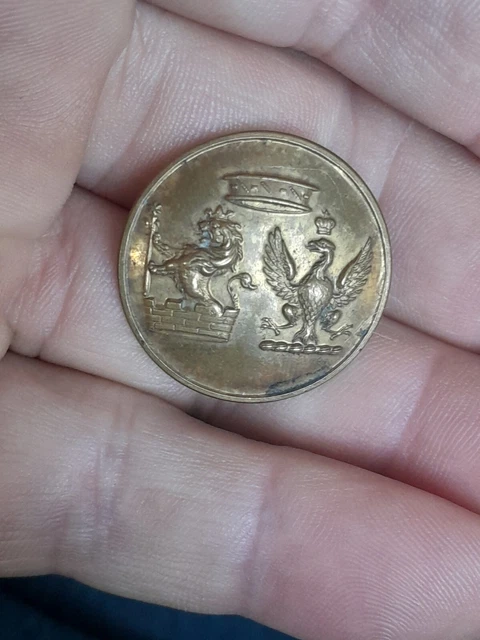 ANTIQUE LIVERY BUTTON Lion Staff Mural Crown Eagle late 1800's 25 mm £ ...