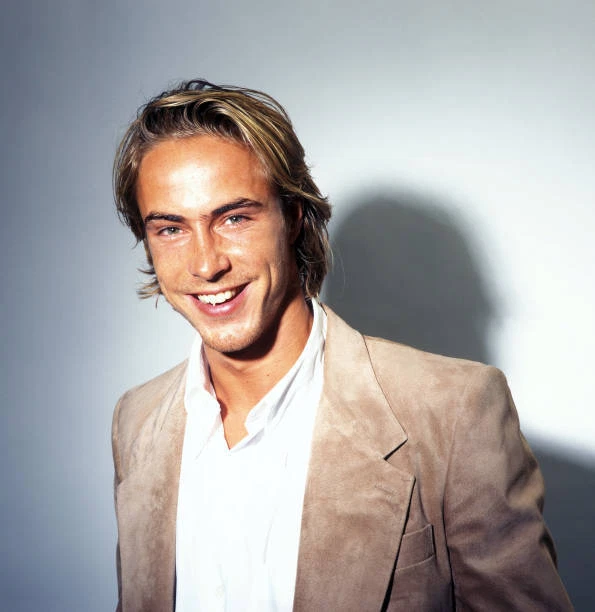 DUTCH ACTOR SINGER and TV presenter Chris Zegers 1990s Historic Old ...