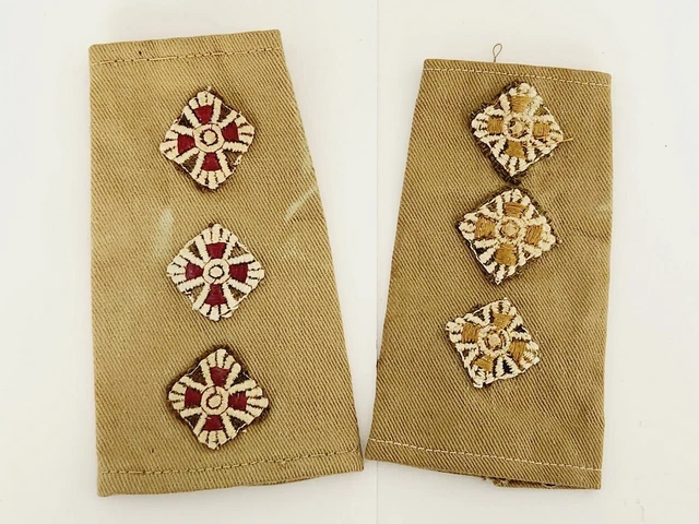 BRITISH OFFICERS' WW2 Uniform Rank Slides with Captains' Insignia. NKS ...