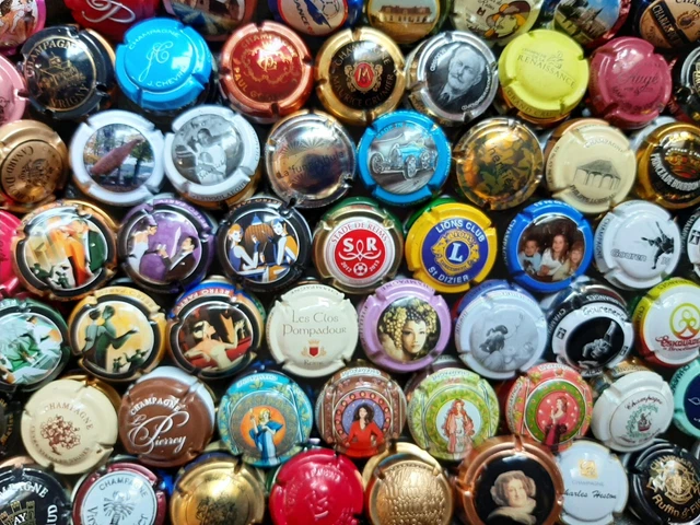 BEAU LOT DE 200 capsules de champagne différentes avec belles séries ...