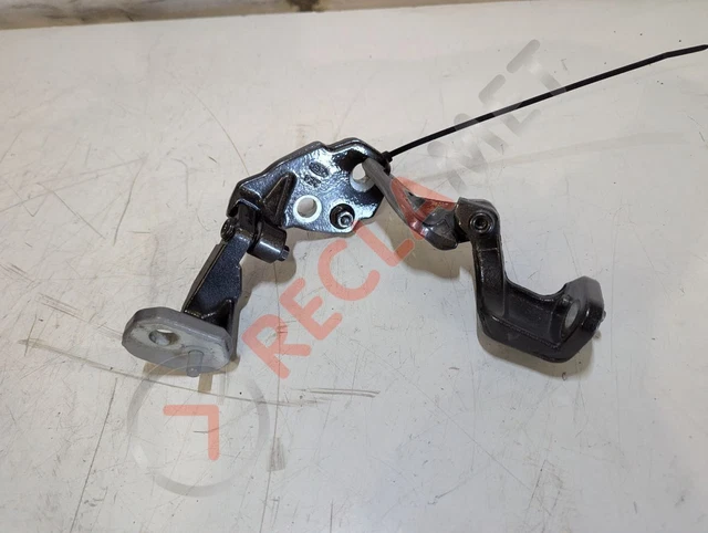 FORD TRANSIT TRAIL Excel 690 L O/S Door Hinges Top & Bottom 2415776 £49 ...