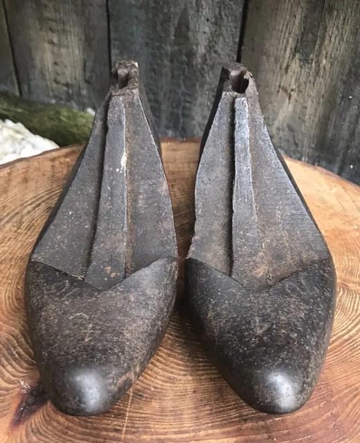 ANTIQUE VICTORIAN CAST IRON COBBLERS LAST'S factory mould molds forms ...