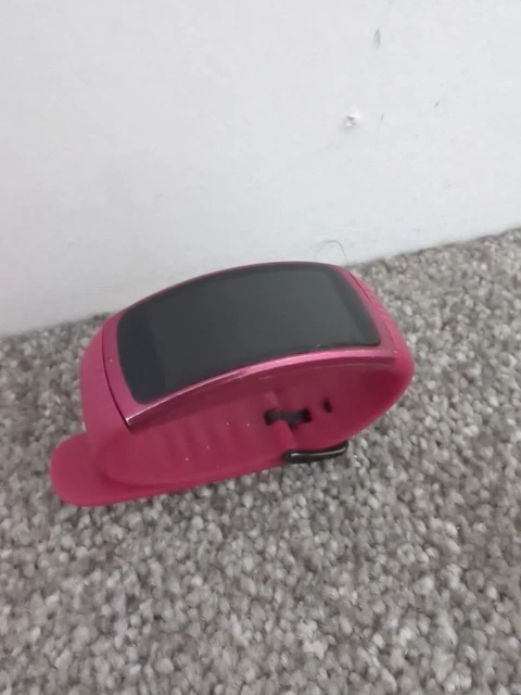 SAMSUNG GEAR FIT 2 Black SM-R360 *faulty Not Charging, watch Only As ...