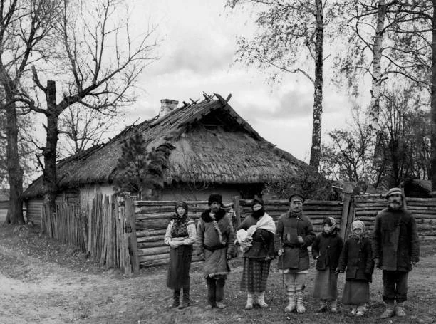 PEASANT HOUSE ON The Soviet Border With The Endless Lands 1920 OLD ...